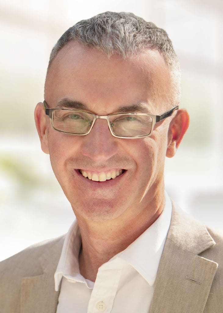 Colin Bullen, FIA - ©Humaculture Inc.